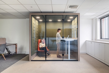 Spacestor | Awesome workplace furniture for the cool office